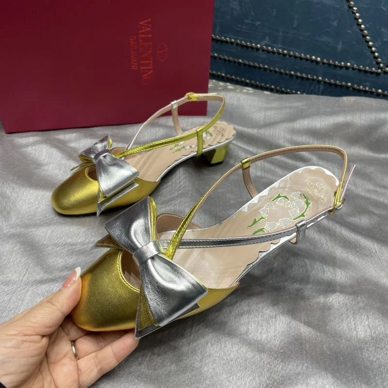 Bargain Valentino Sandals