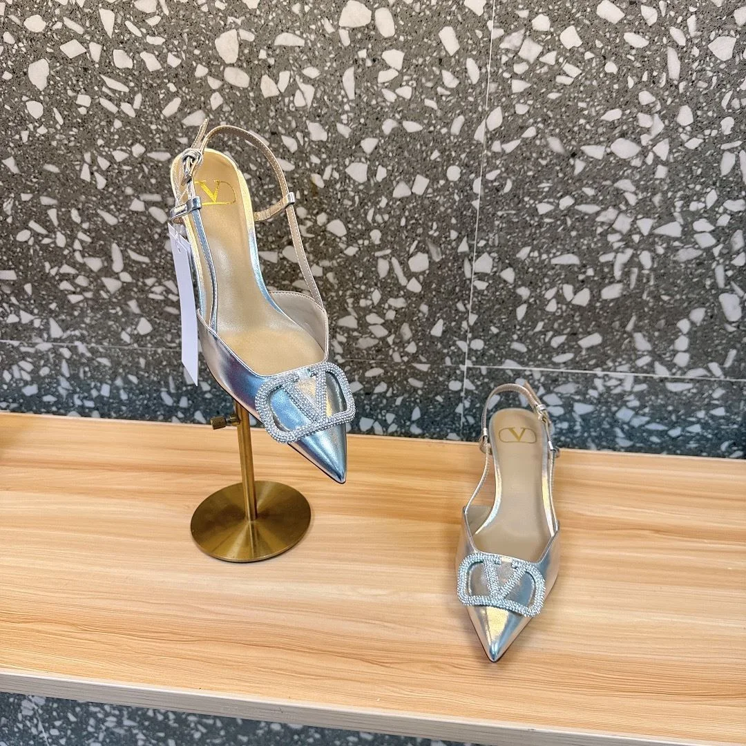 Bargain Valentino Sandals