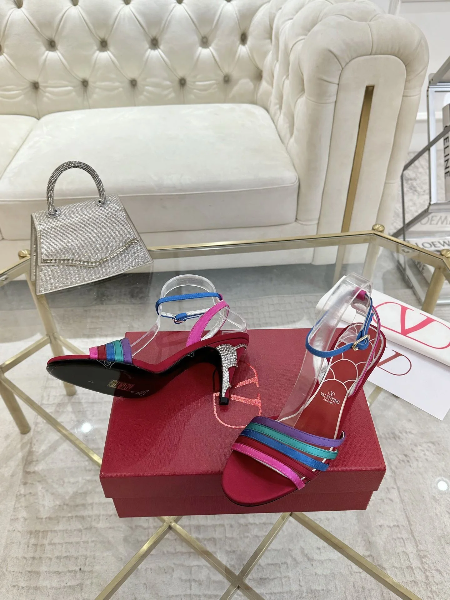 Exact replica Valentino Sandals
