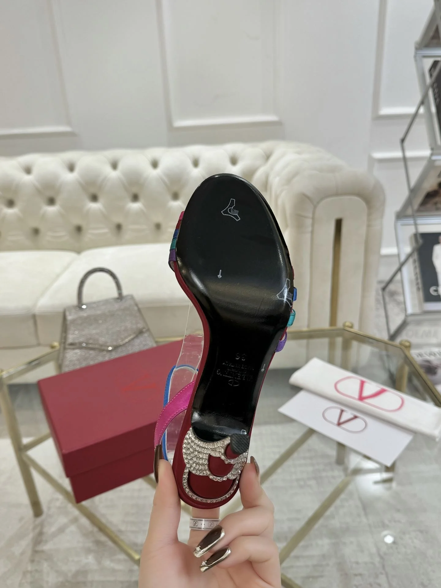 Exact replica Valentino Sandals
