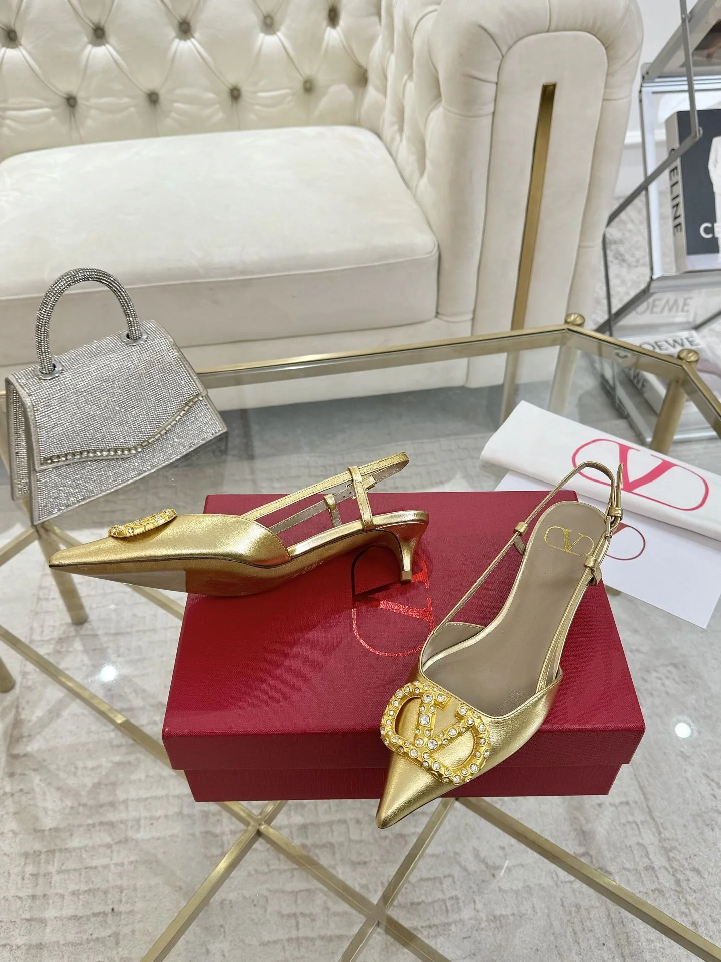 1:1 copy Valentino Sandals