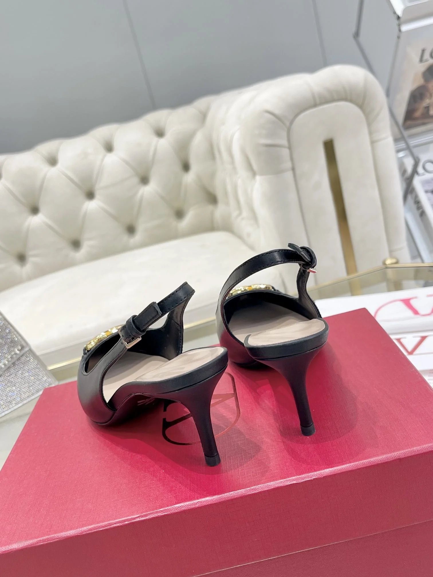 Bargain Valentino Sandals