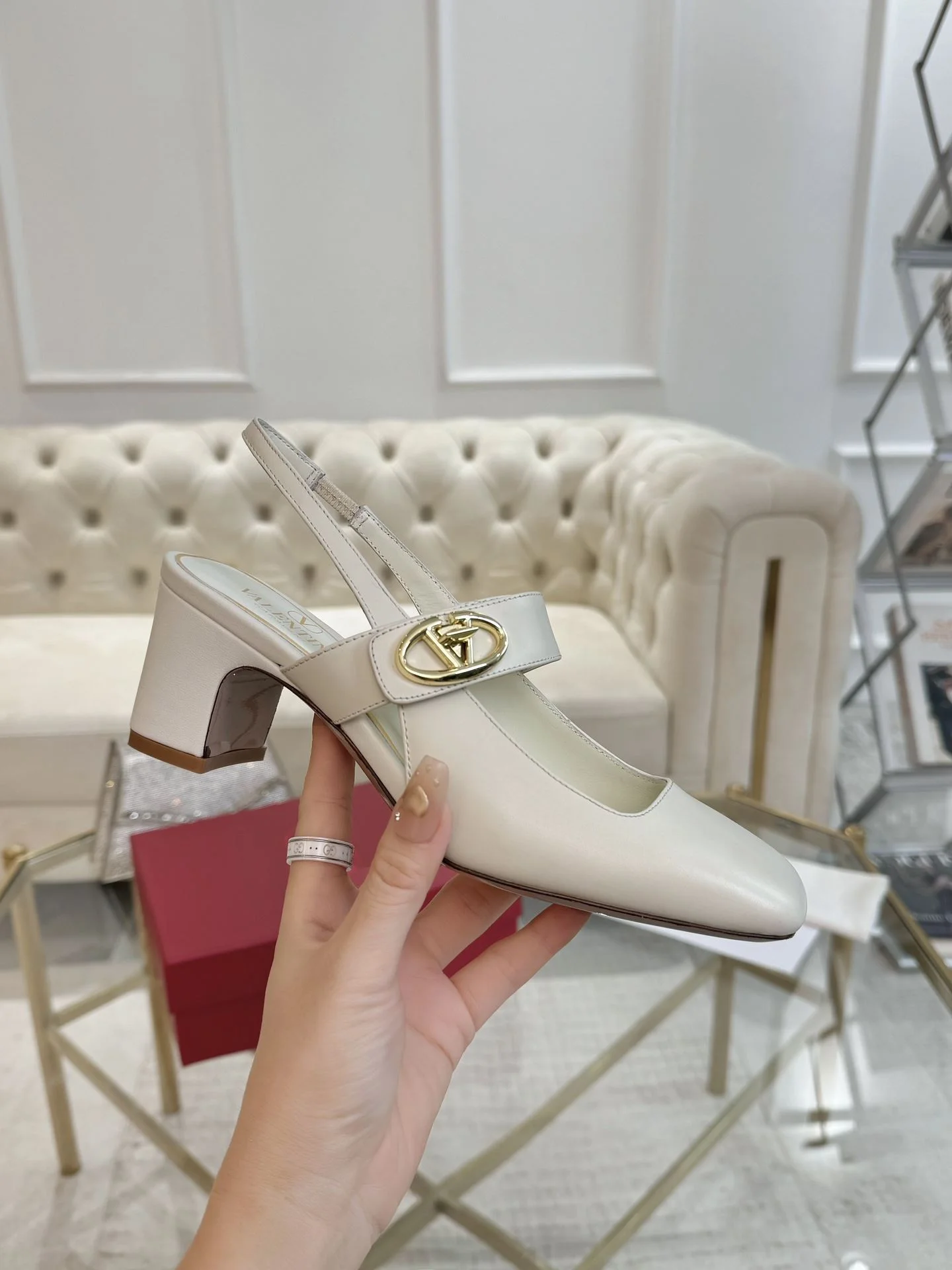 Precise copy Valentino Sandals