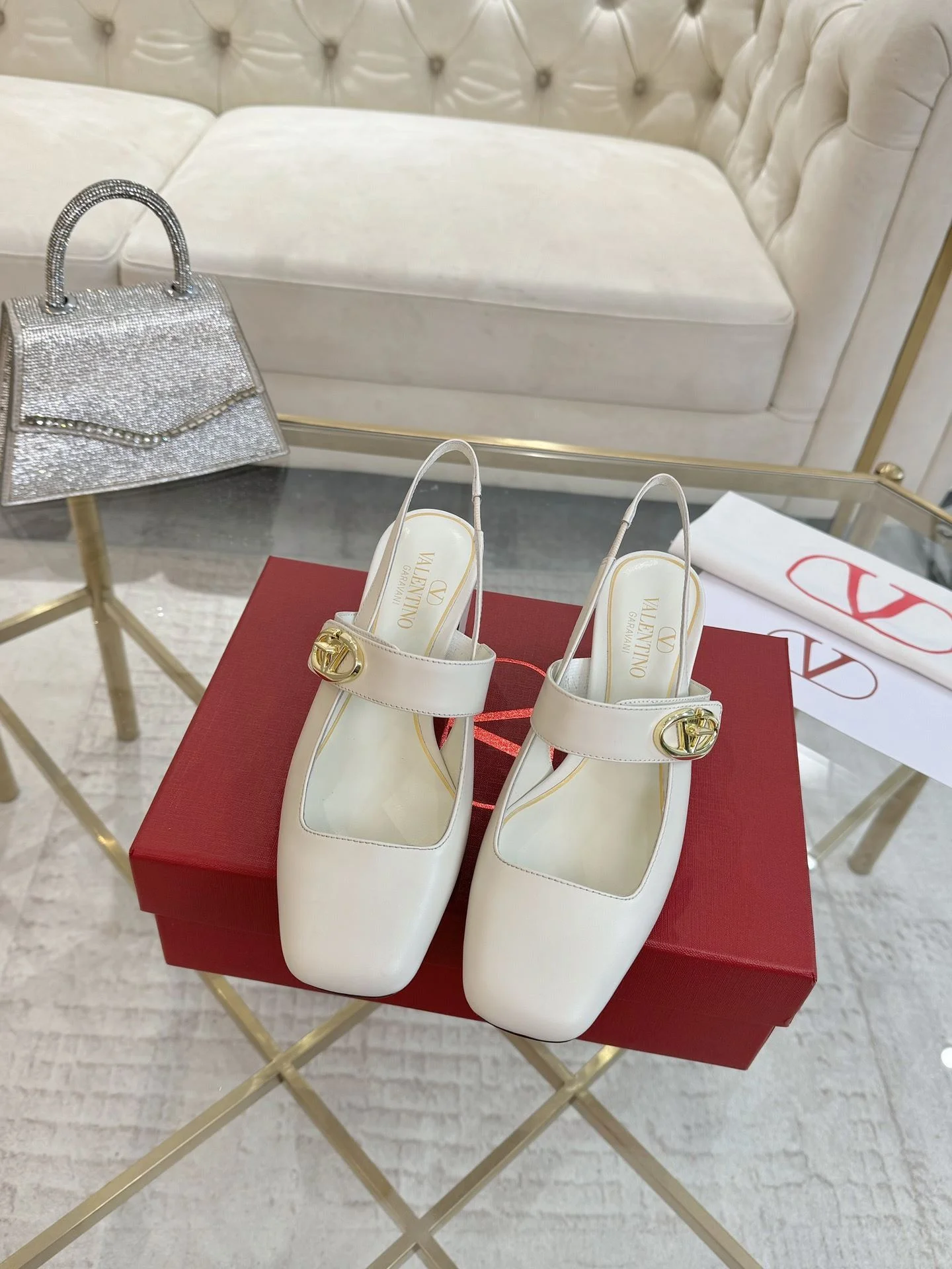 Precise copy Valentino Sandals