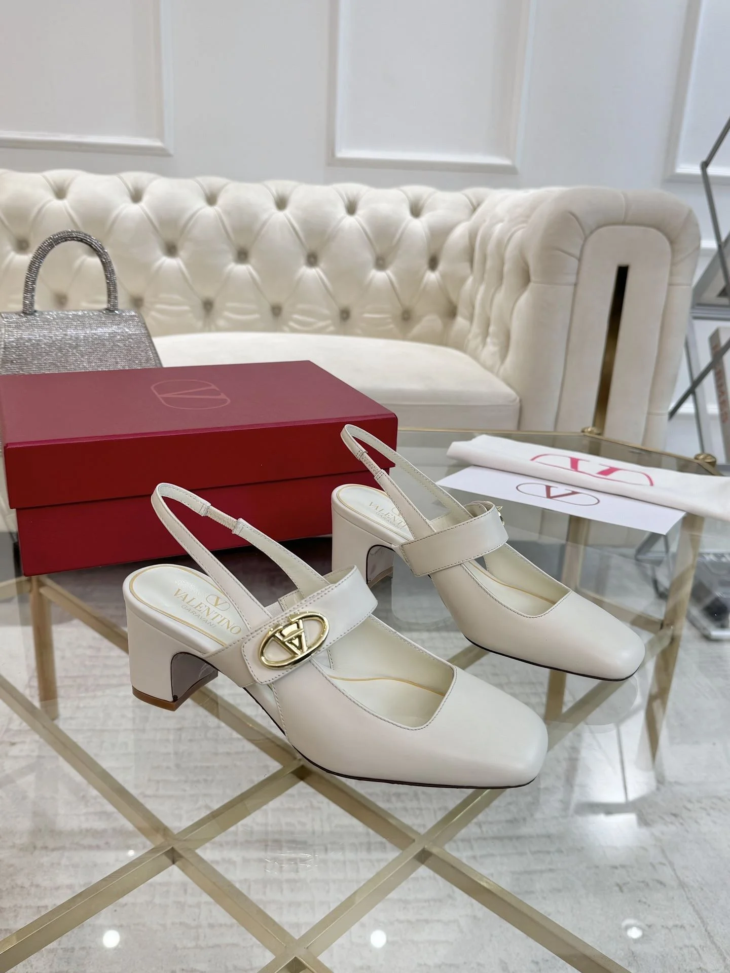 Precise copy Valentino Sandals