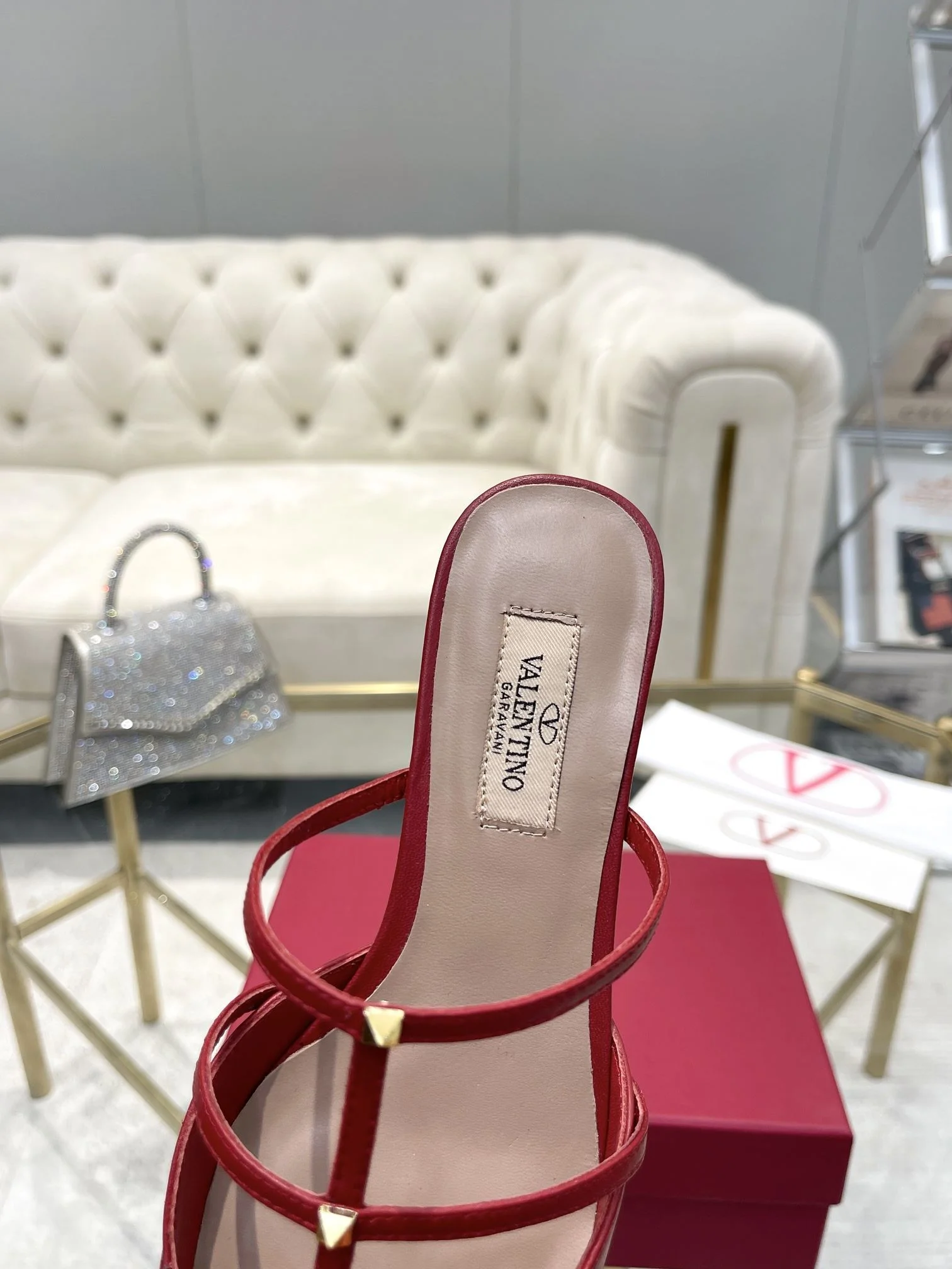 Brand-original Valentino Sandals