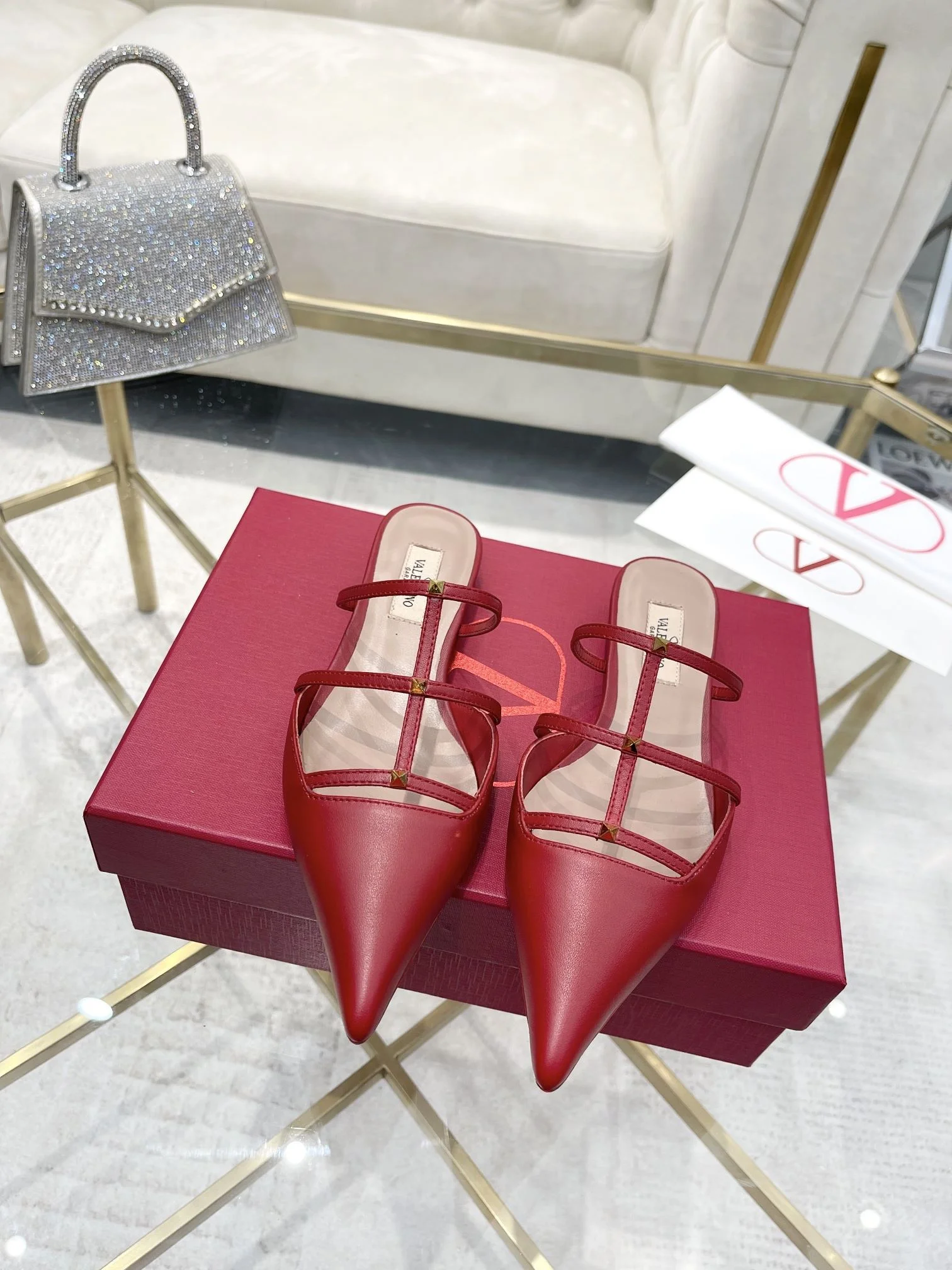 Brand-original Valentino Sandals