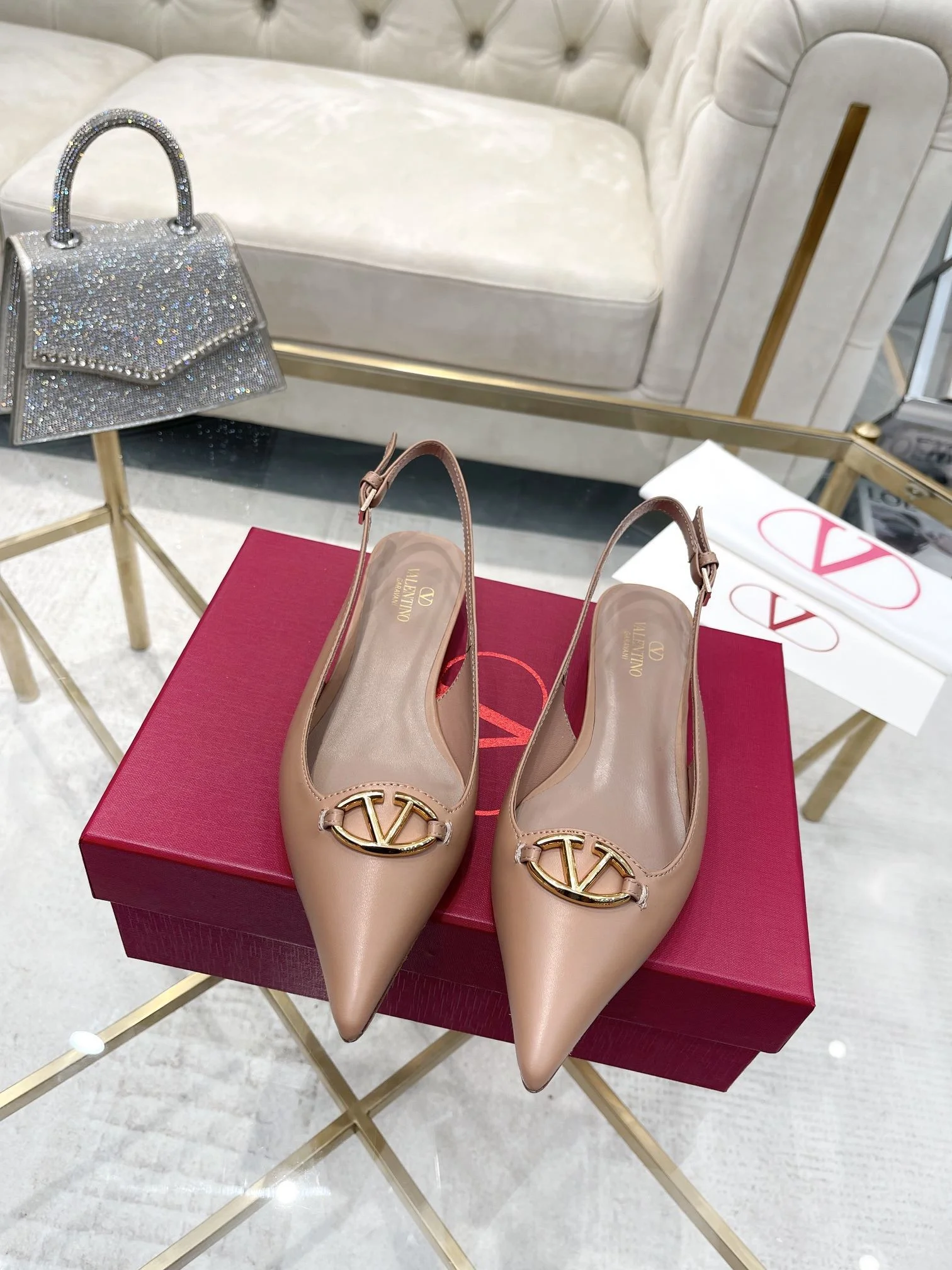 1:1 copy Valentino Sandals