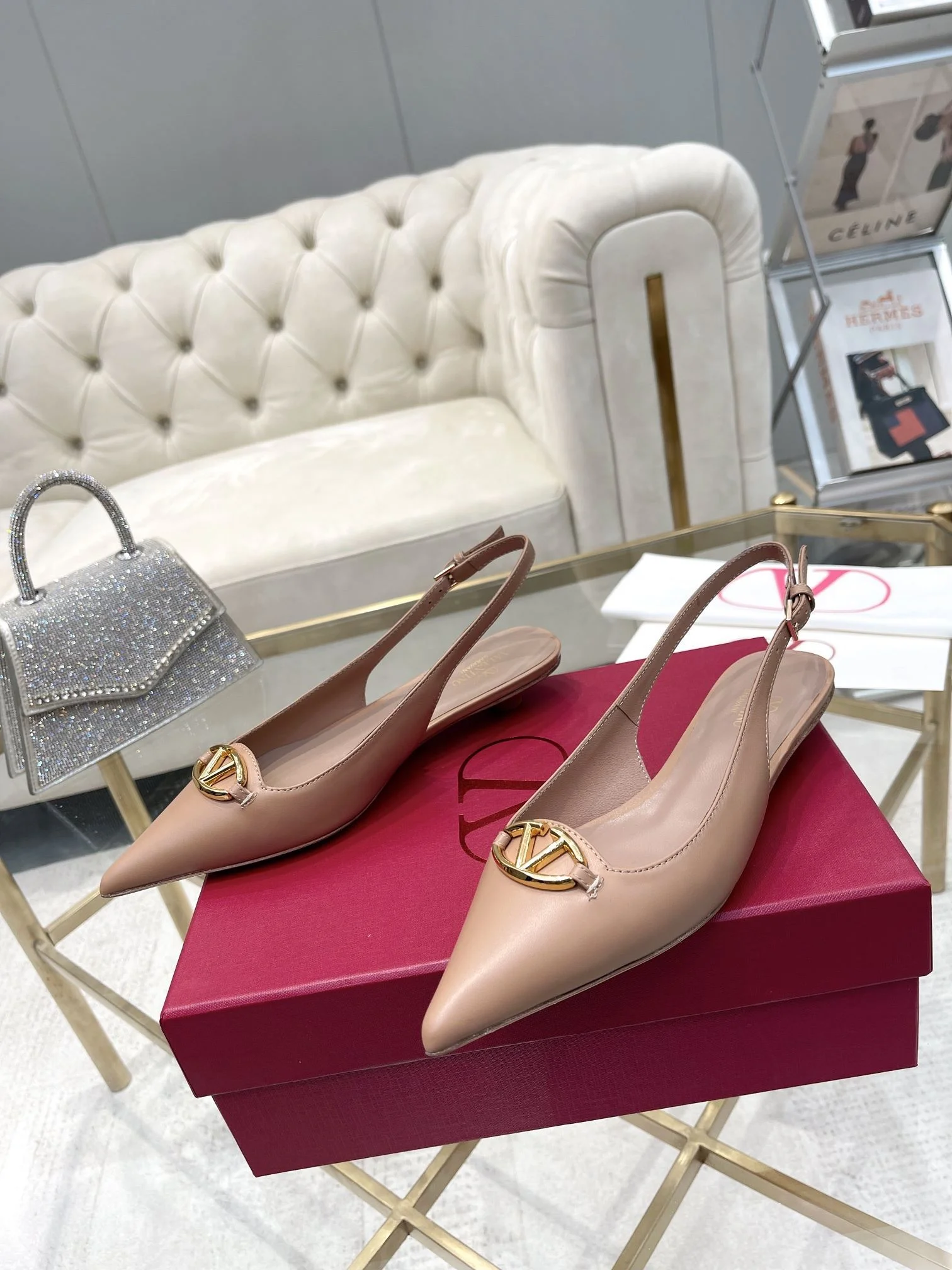 1:1 copy Valentino Sandals