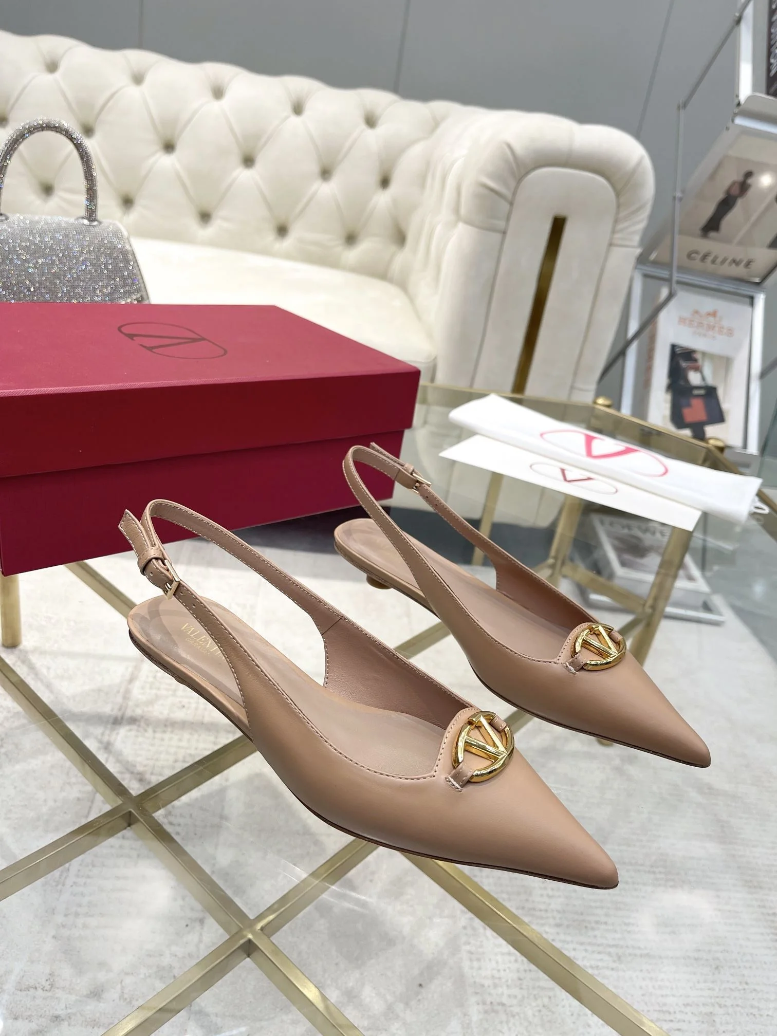 1:1 copy Valentino Sandals