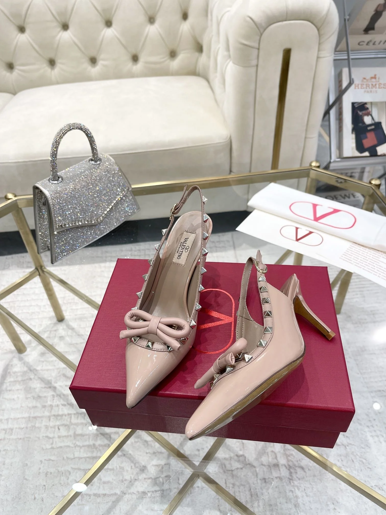 High accuracy Valentino Sandals