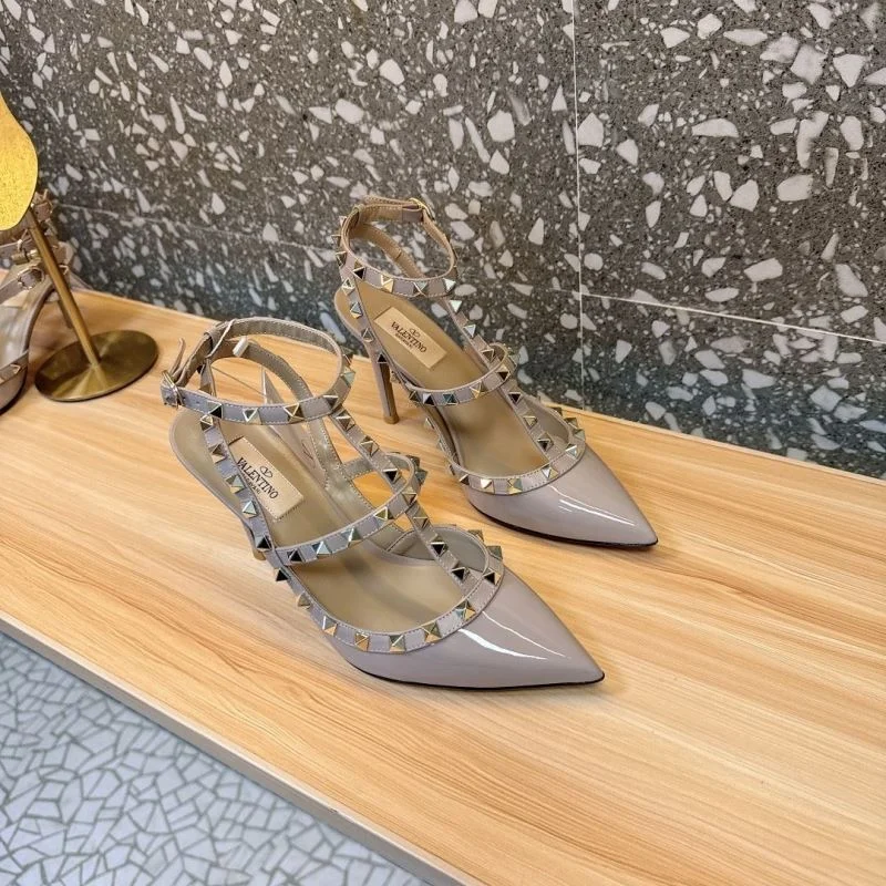 Bargain Valentino Sandals