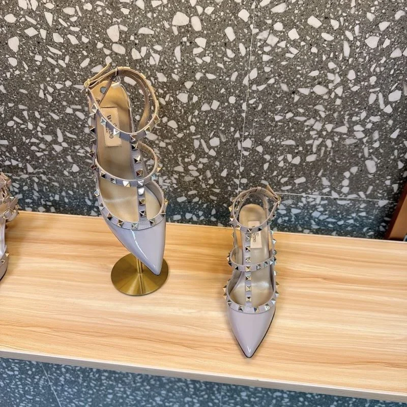 Bargain Valentino Sandals