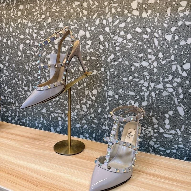 Bargain Valentino Sandals