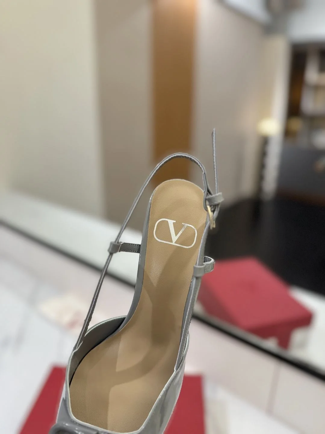Inexpensive Valentino Sandals