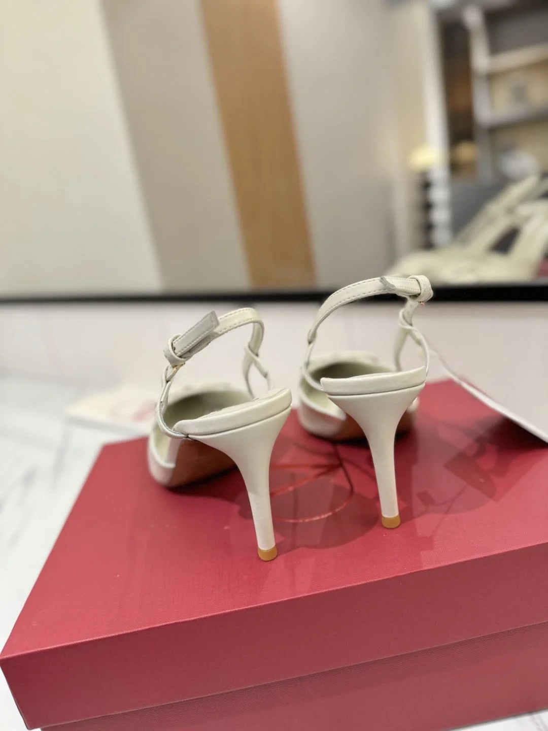 Precise copy Valentino Sandals