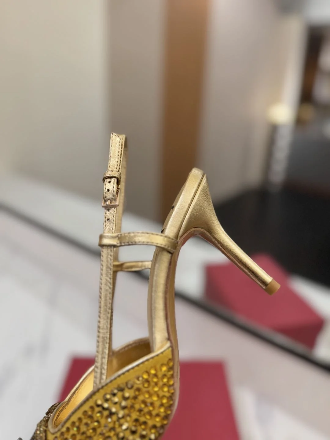 Precise copy Valentino Sandals