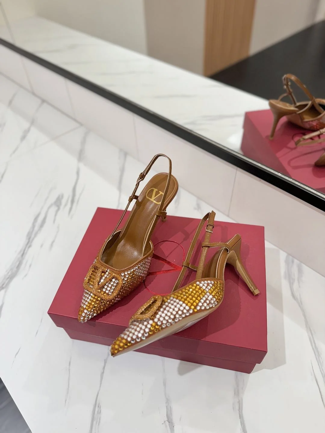 Inexpensive Valentino Sandals