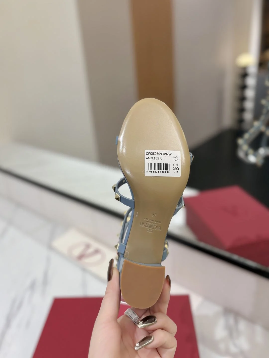 Top mirror Valentino Sandals