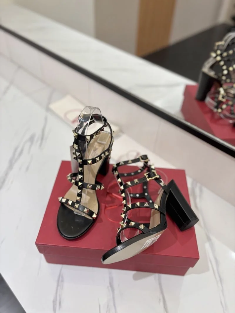 Cut-rate Valentino Sandals