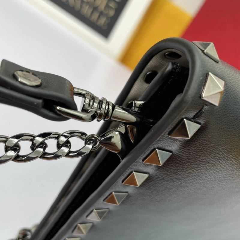 Accurate model Valentino Satchel Bags
