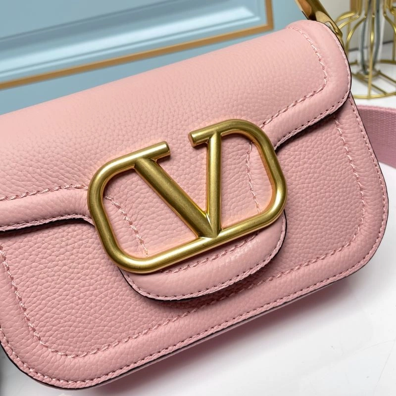 Accurate model Valentino Satchel Bags