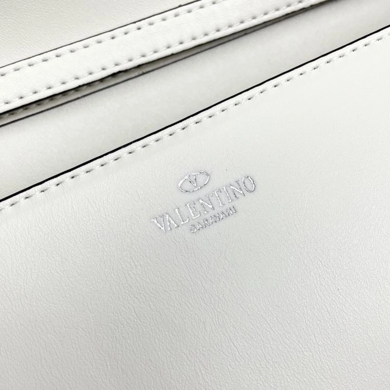 Accurate model Valentino Satchel Bags