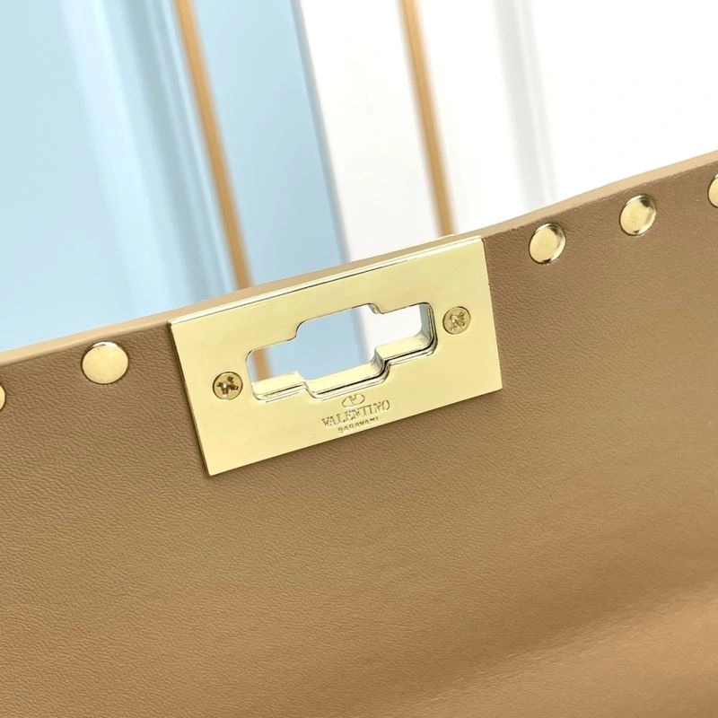 Bargain Valentino Satchel Bags