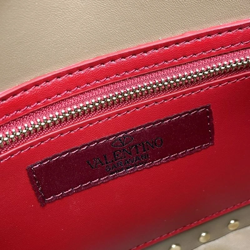 Bargain Valentino Satchel Bags