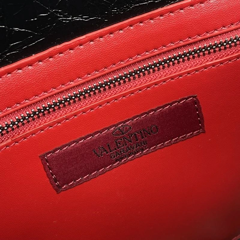 Accurate model Valentino Satchel Bags