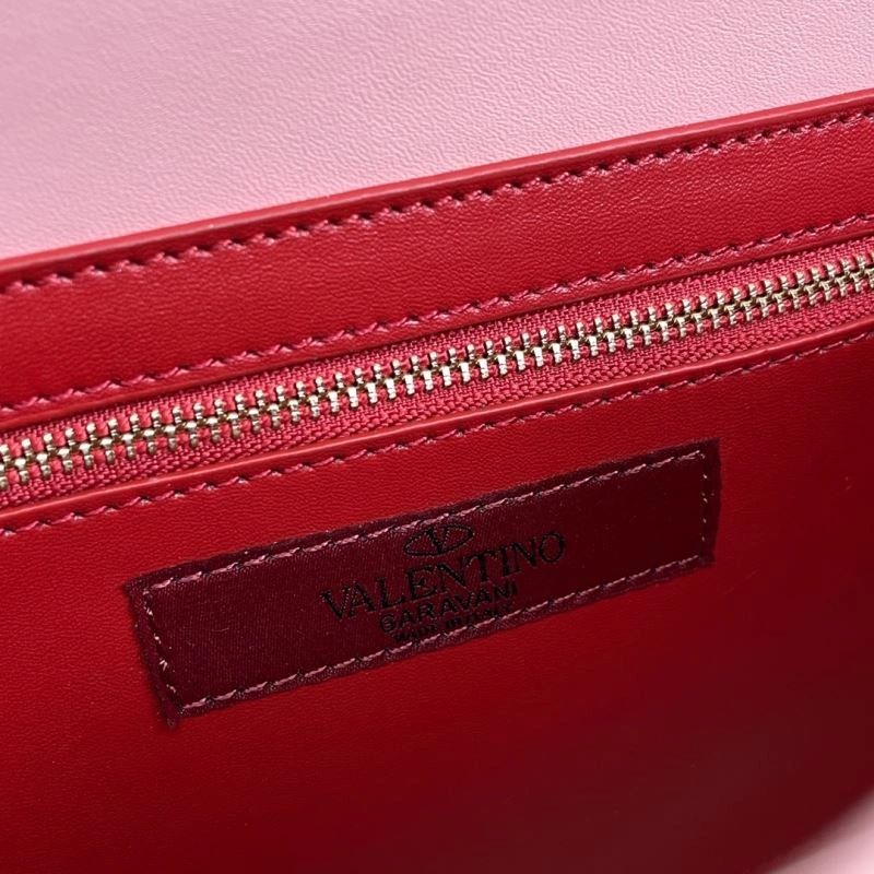 Accurate model Valentino Satchel Bags