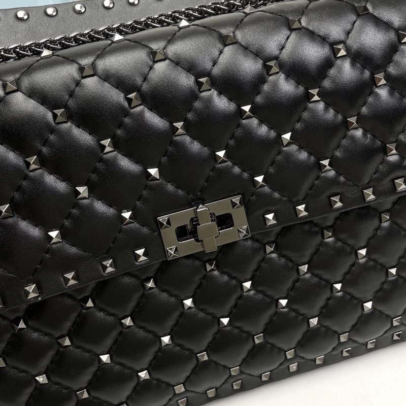 Accurate model Valentino Satchel Bags