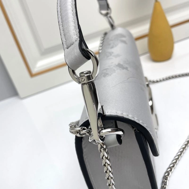 Reasonably priced Valentino Satchel Bags