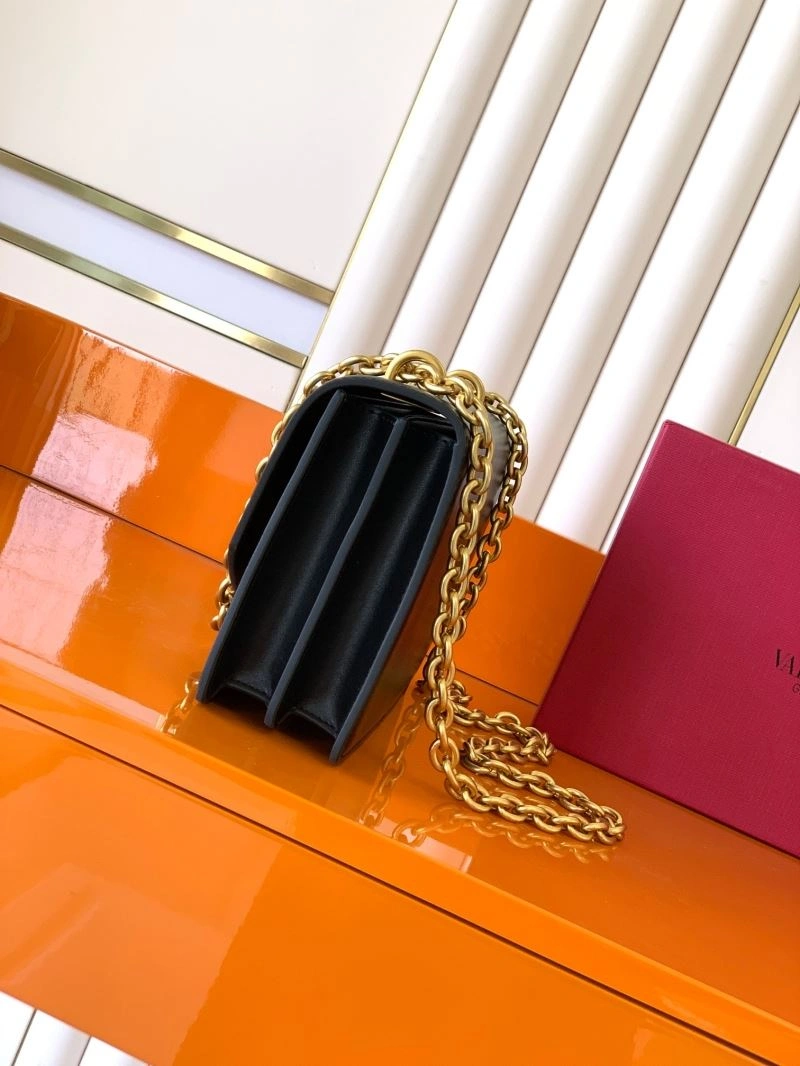 Bargain Valentino Satchel Bags
