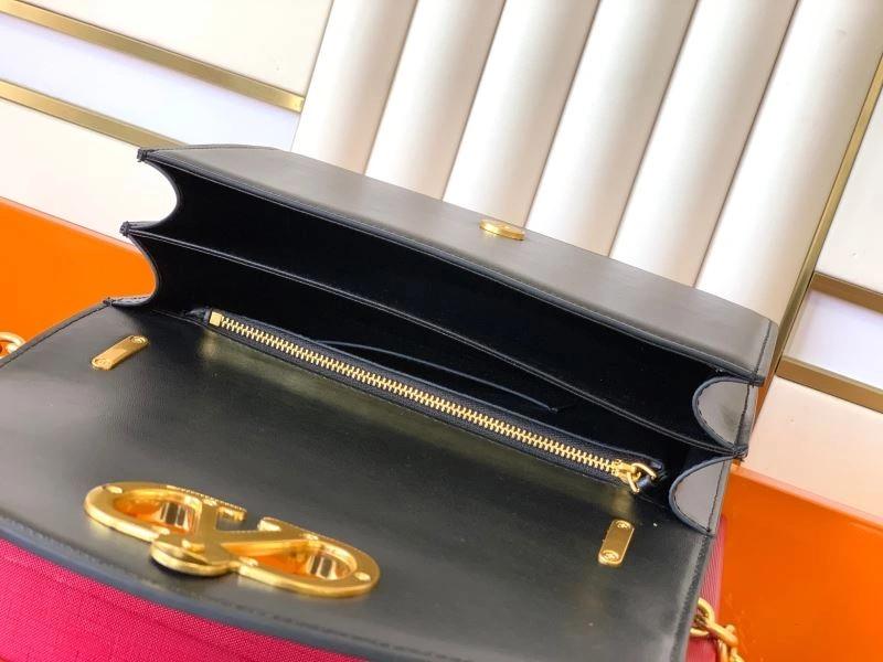 Bargain Valentino Satchel Bags