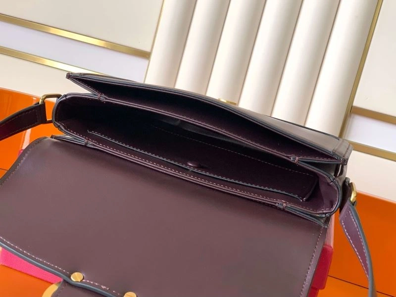 Value-priced Valentino Satchel Bags