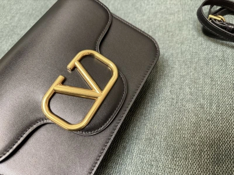 Factory-made Valentino Satchel Bags