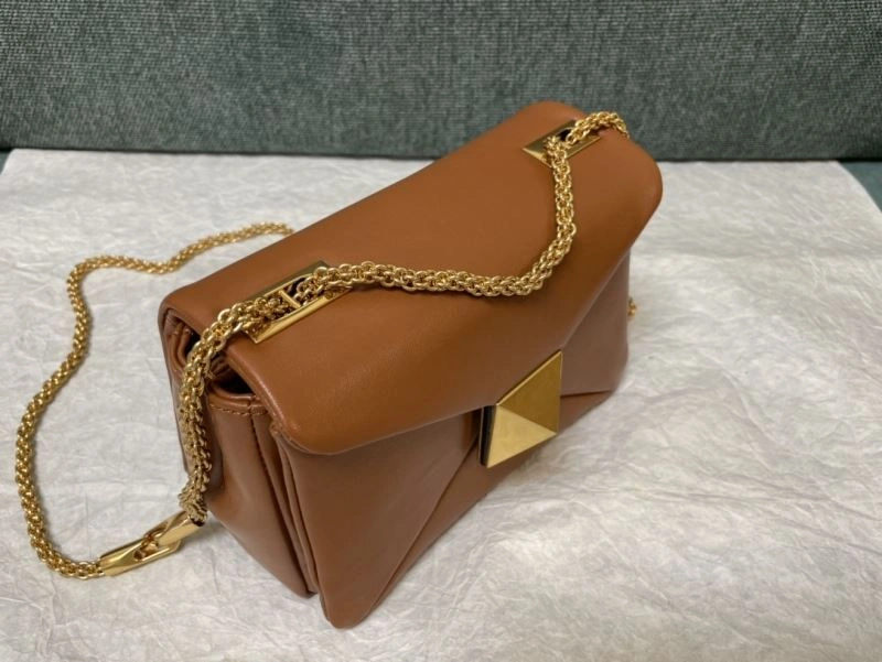 Top match Valentino Satchel Bags