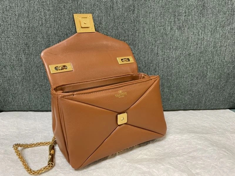 Top match Valentino Satchel Bags