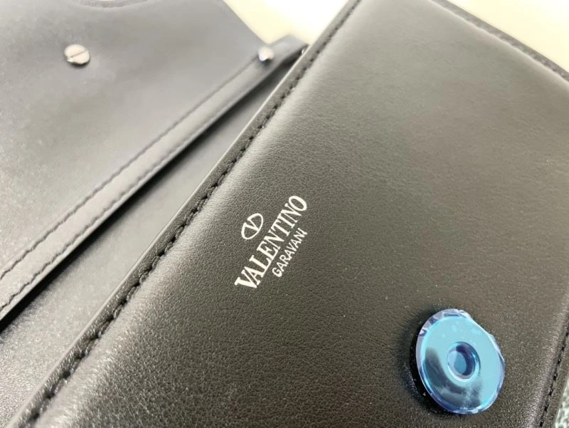 Accurate model Valentino Satchel Bags