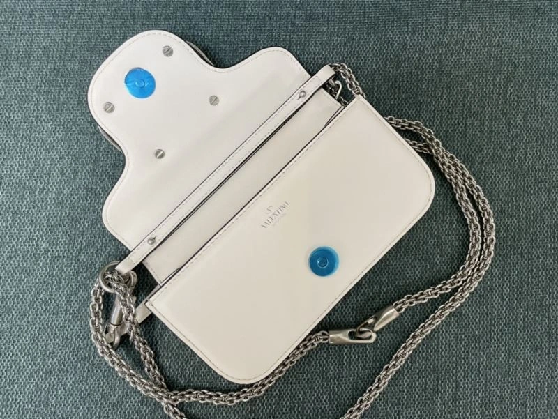 Accurate model Valentino Satchel Bags
