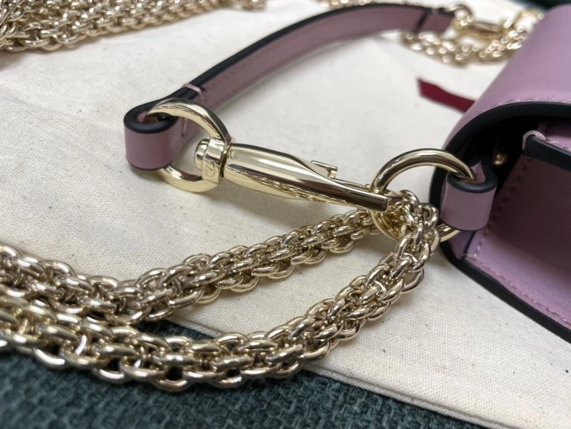 Accurate model Valentino Satchel Bags
