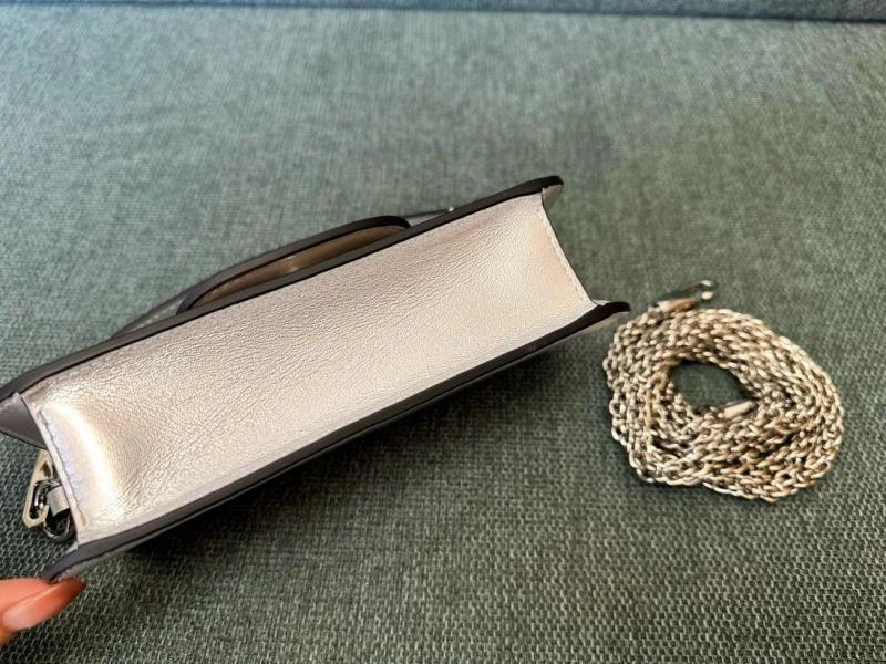 Inexpensive Valentino Satchel Bags