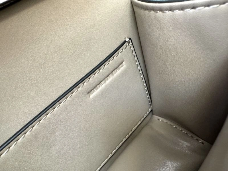 Inexpensive Valentino Satchel Bags