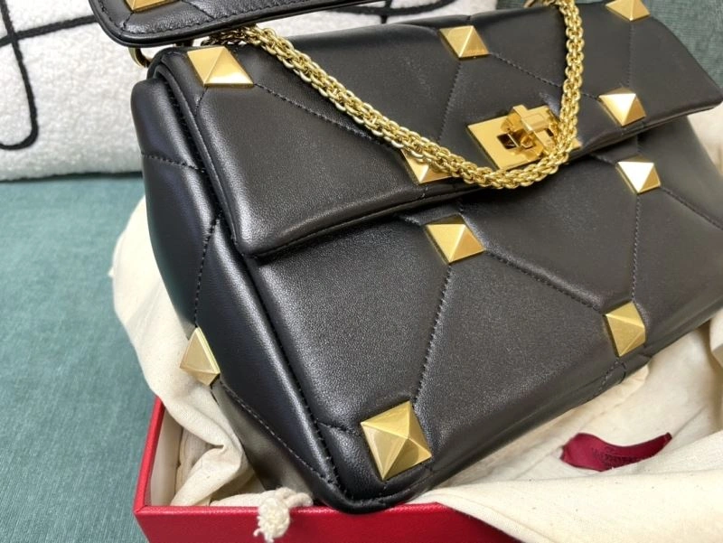 Bargain Valentino Satchel Bags