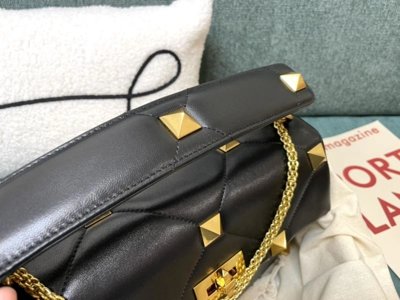 Bargain Valentino Satchel Bags