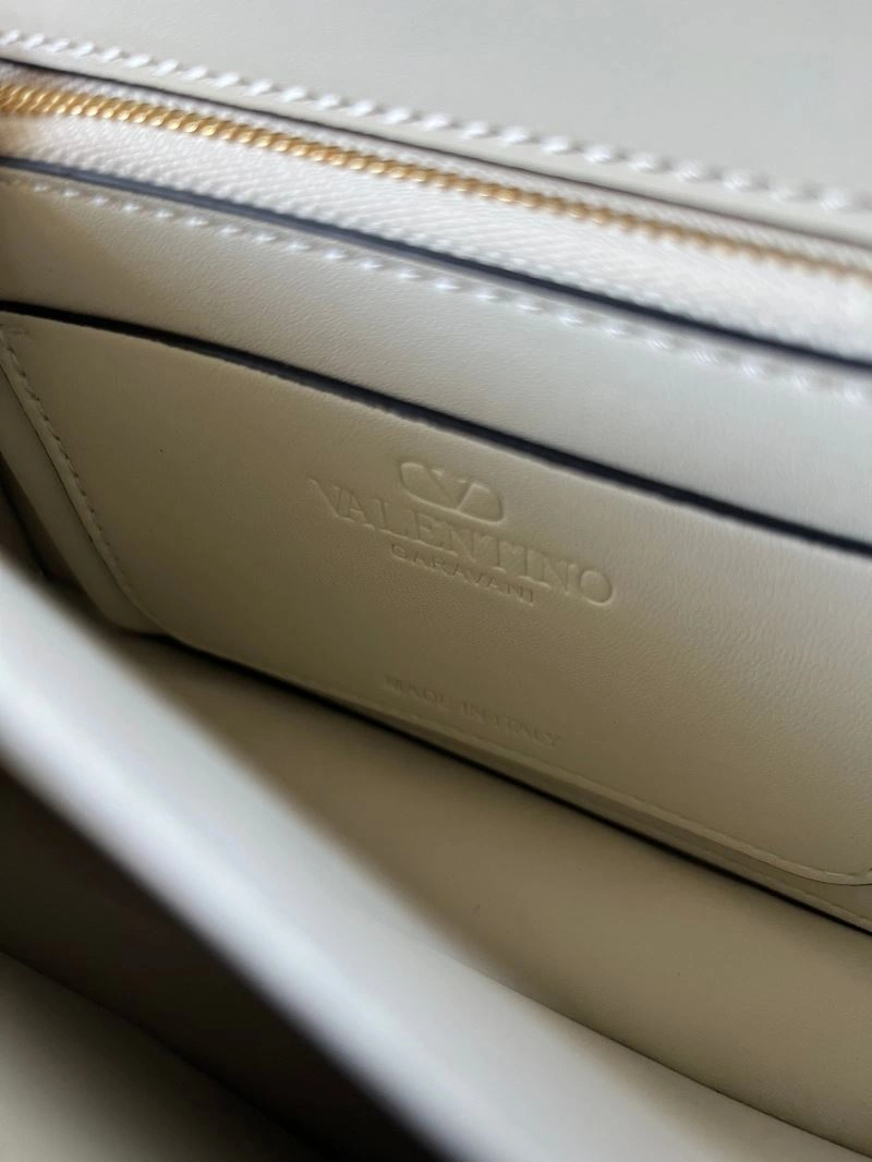 Reasonably priced Valentino Satchel Bags