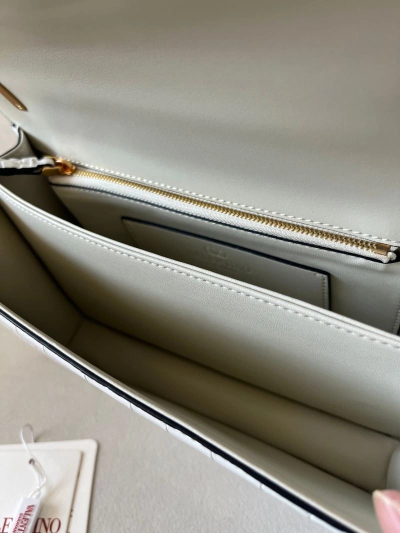 Inexpensive Valentino Satchel Bags