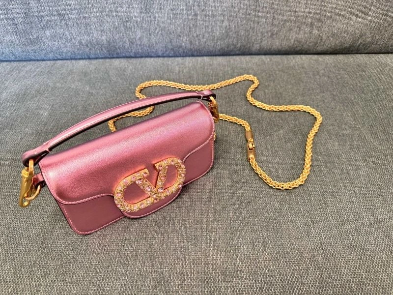 Accurate model Valentino Satchel Bags