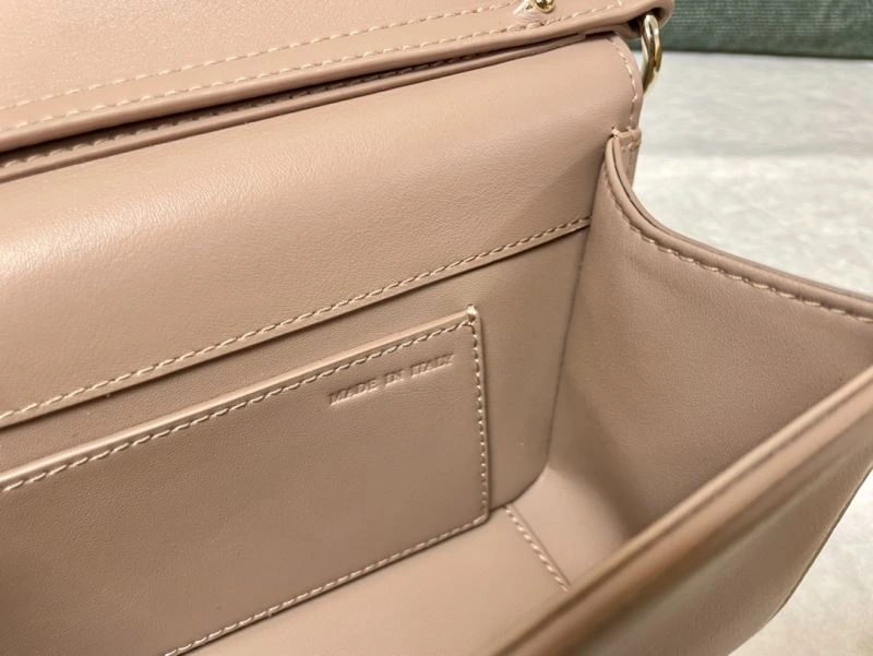 Accurate model Valentino Satchel Bags